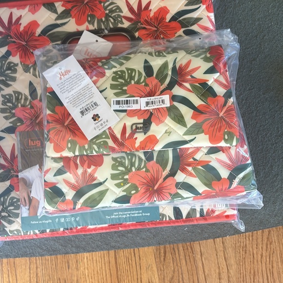 lug | Bags | Lug Fall Box Items | Poshmark